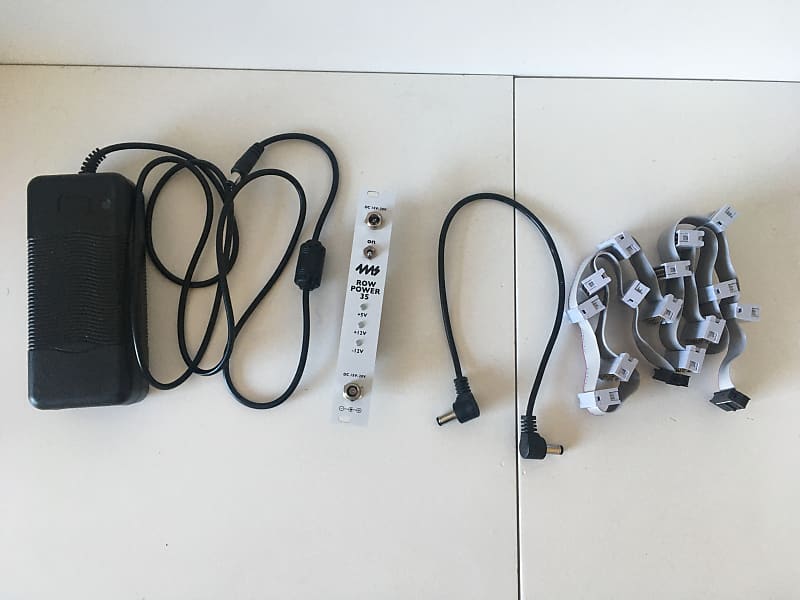 Row Power 35 + Power Brick, 2 x Flying Bus Cables & Barrel | Reverb