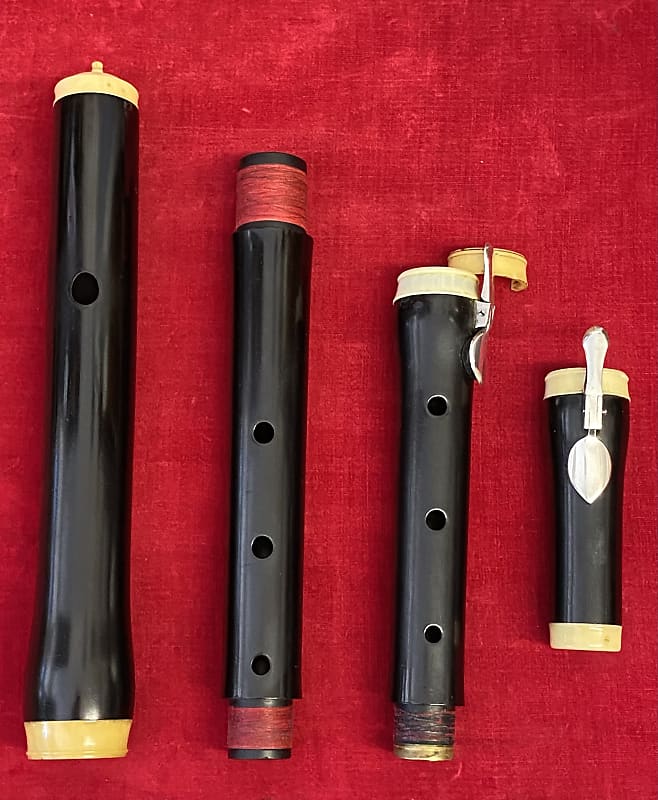 Classical flute from the 1700s | Reverb