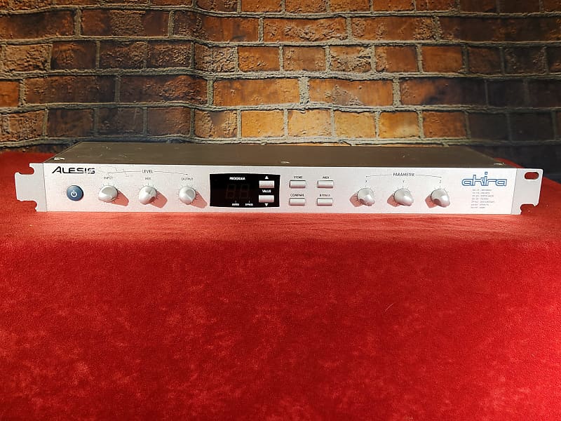 Alesis Akira Multi-Effects Unit | Reverb