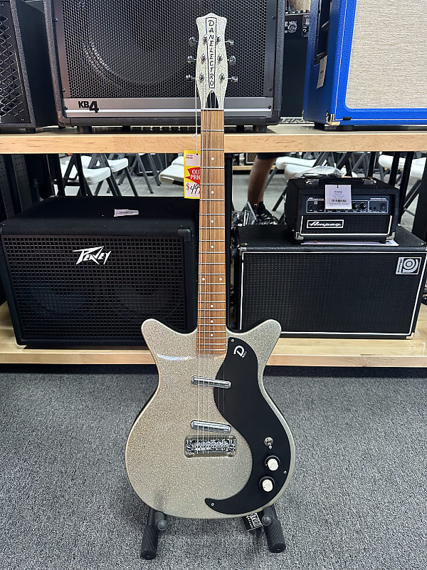 Danelectro 59M NOS Double Cutaway 2010s - Silver Metal Flake | Reverb
