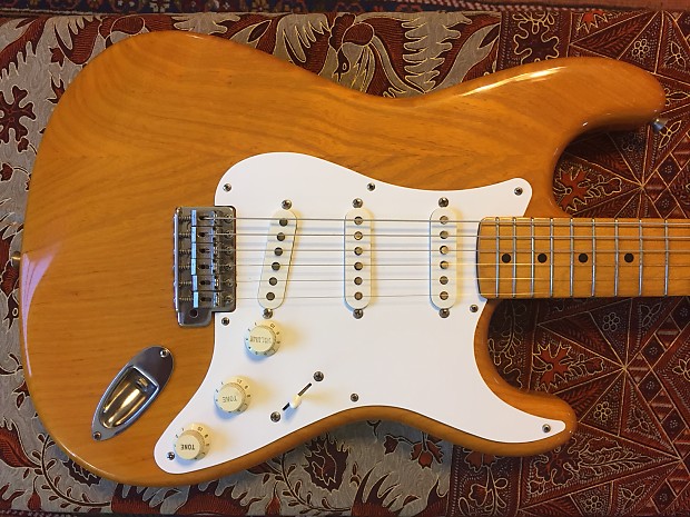 Fender Japan Custom Edition 54 RV Stratocaster 1993-4 | Reverb