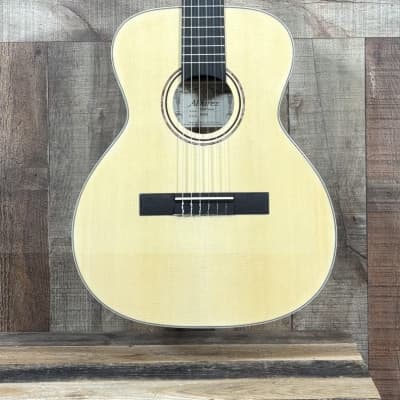 Alvarez Regent Short Scale Student Nylon with Gig Bag | Reverb
