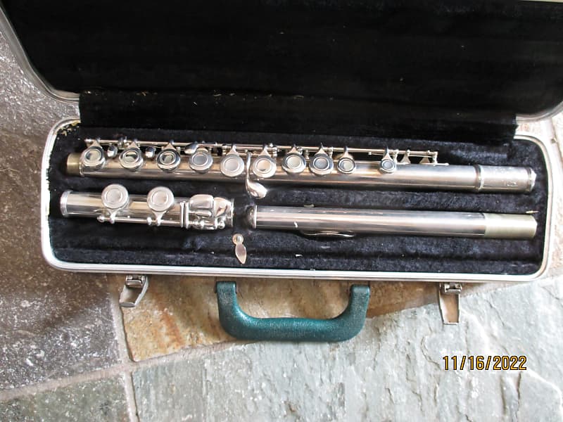Selmer Bundy Flute | Reverb