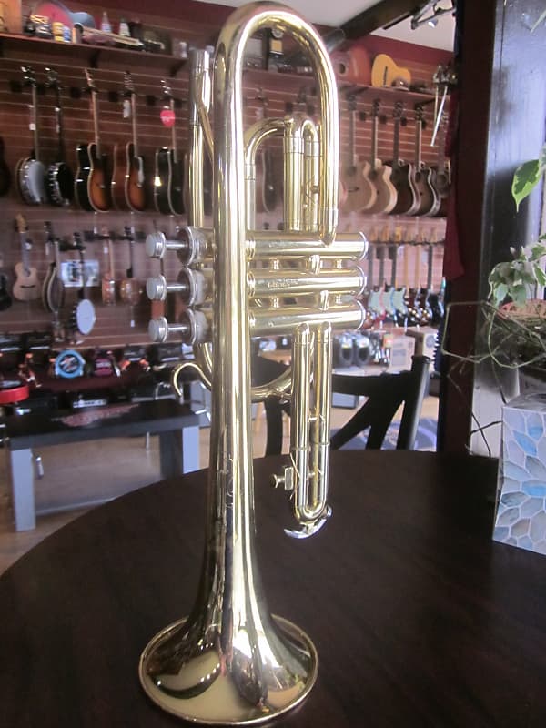 Vintage King Cleveland 602 Cornet w/ 7C Mouthpiece and | Reverb