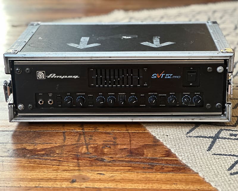 Ampeg SVT IV Pro with 3U Rack Case | Reverb Canada
