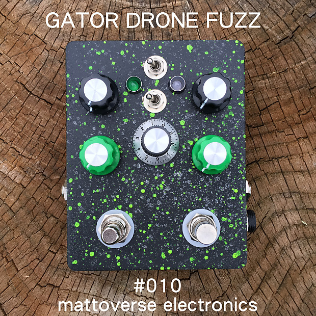 Gator Drone Fuzz #010 - Monster Fuzz Tones + Pulsing Drone / | Reverb