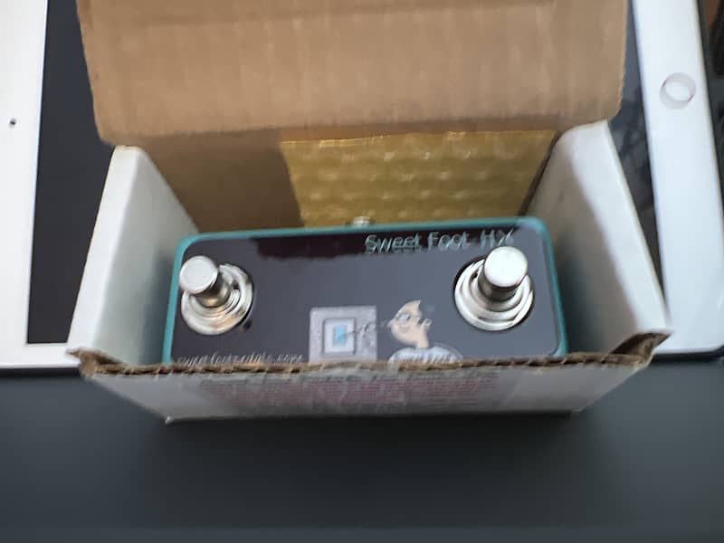 Sweetfootpedals Line 6 HX Stomp / Pod Go Micro Switch Remote | Reverb