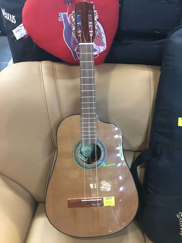 Paracho Elite Guitars Havana | Reverb