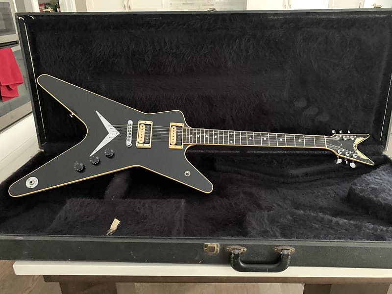 Dean ML USA 1983 Ebony | Reverb