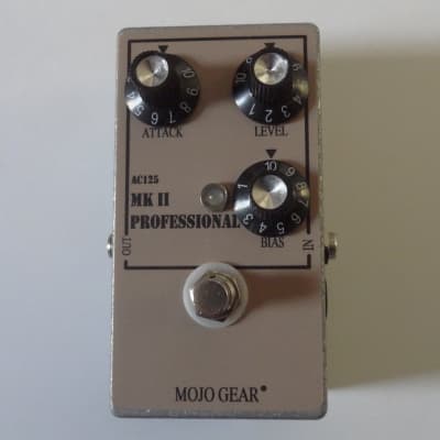 FUZZ Mojo Gear Professional MkII Tone Bender clone with AC125 | Reverb