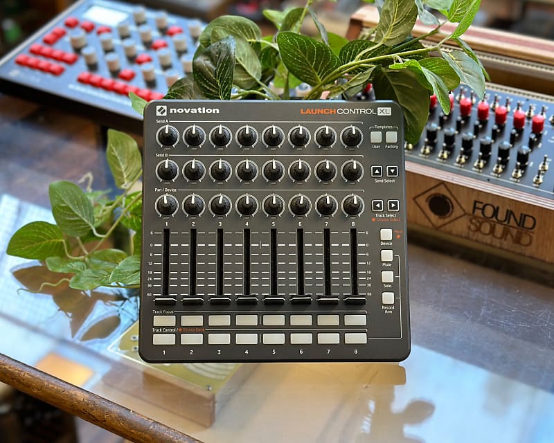 Novation Launch Control XL | Reverb Australia