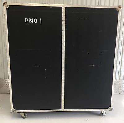 8 Slot Road Case- Slotted Travel/and storage case | Reverb