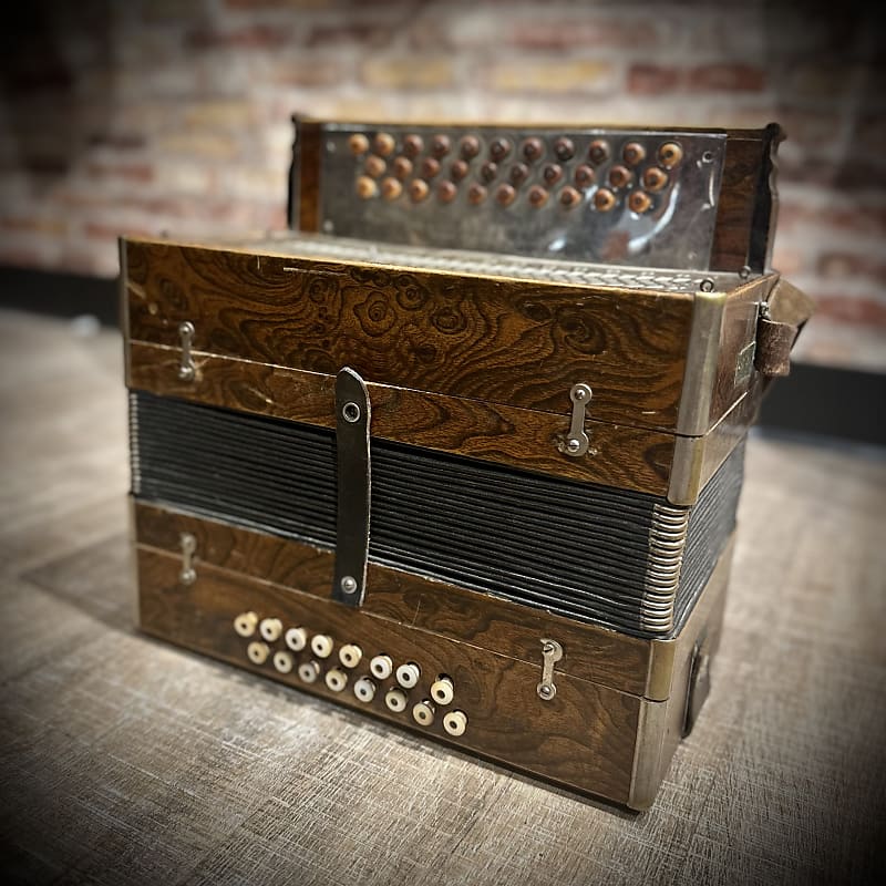 Hohner Squeeze Box | Reverb