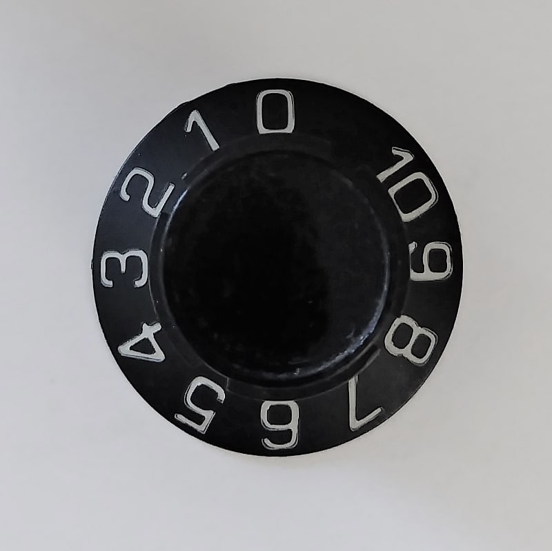 16mm x 29mm Plastic Skirted Control Knob (Scale 0 - 10) / | Reverb