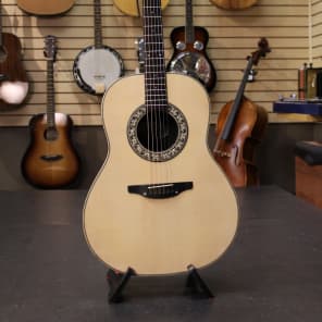 Pre-Owned Ovation Balladeer 1111-6 Acoustic Guitar w/Case | Reverb