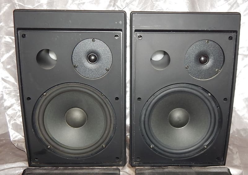 Martin Mach M68 indoor outdoor speakers pair | Reverb