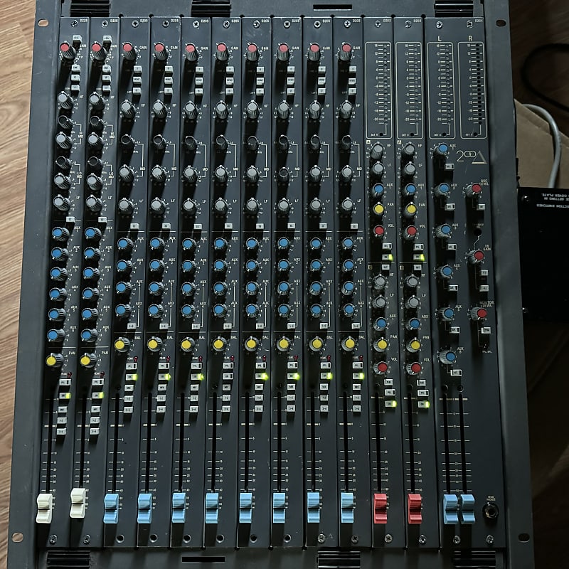 Soundcraft Delta 200 *with options* | Reverb