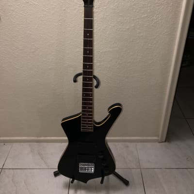 Ibanez Icb300 iceman bass guitar | Reverb