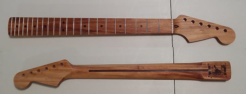 Warmoth Canary strat neck 59 shape - with nut - near mint | Reverb