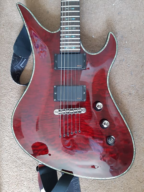 Schecter Diamond Series Hellraiser Avenger | Reverb