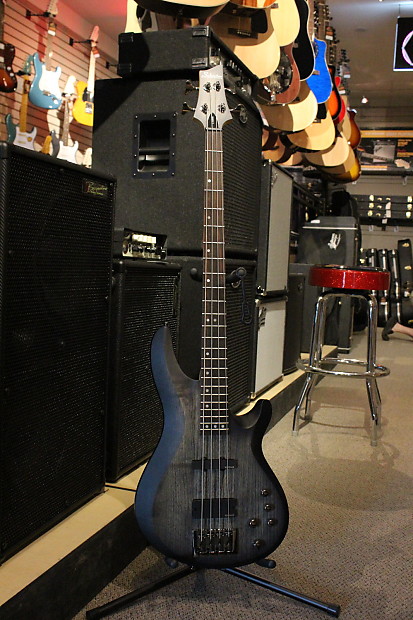 Schecter C4 Custom Bass Guitar | Reverb España