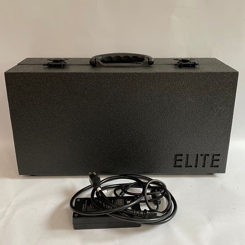 Elite Modular 208 Powered Eurorack Case with Intellijel | Reverb