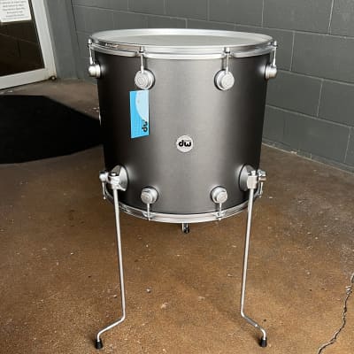 DW Collector's Series 16x18" Maple/Mahogany Floor Tom in | Reverb