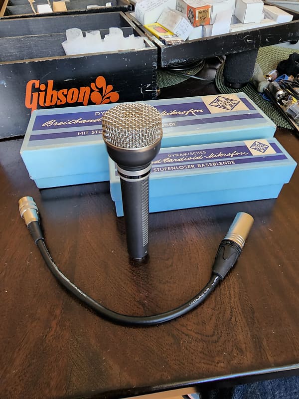 AKG Telefunken D19c Dynamic Microphone 1961 Grey Complete | Reverb