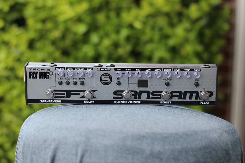 Tech 21 Fly Rig 5 v2 Multi-Effects Pedal | Reverb