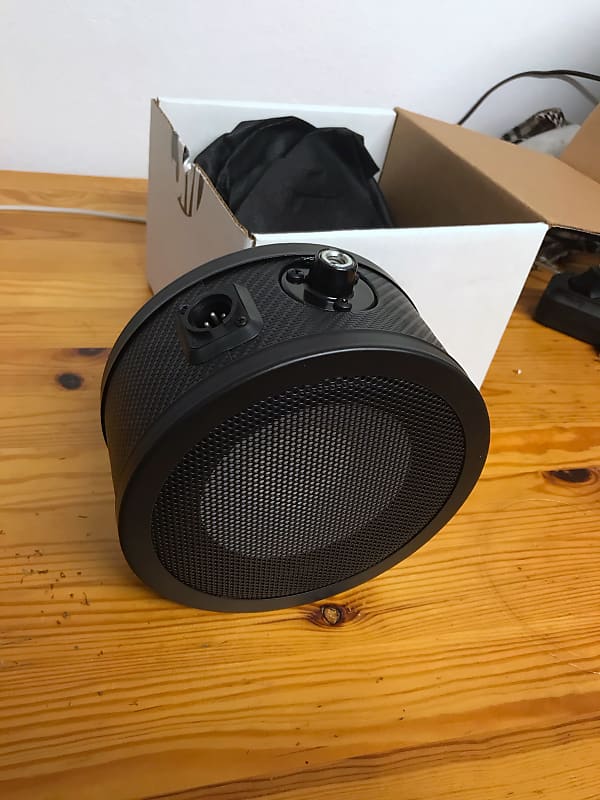 Solomon Mics LFRQBLK LoFReQ Large-Diaphragm Dynamic Sub Mic | Reverb