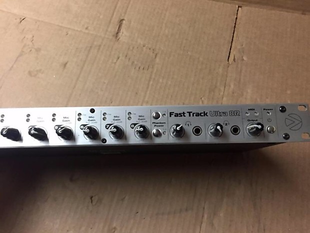 M-audio Fast Track Ultra 8 Gray/black | Reverb