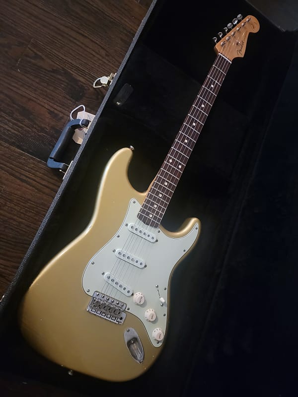 Fender Bloomdoom Partscaster Gold Nitro 57/62 pickups | Reverb