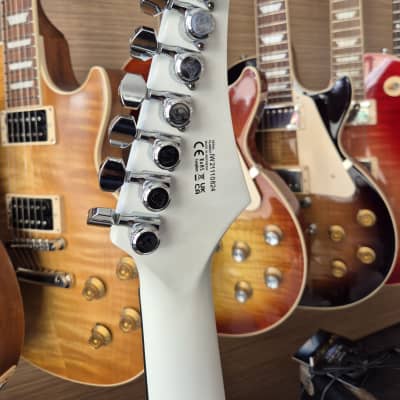 Solar Guitars A1.7 Vinter - Pearl White Matte | Reverb Australia