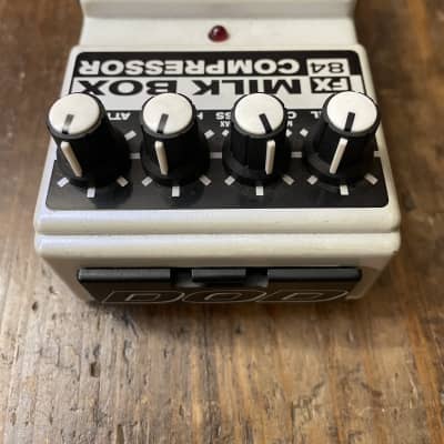 1990s DOD Milk Box Compressor FX84 - White | Reverb España