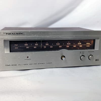 Realistic TM-102 AM/FM Stereo Tuner - 1980 - Woodgrain | Reverb