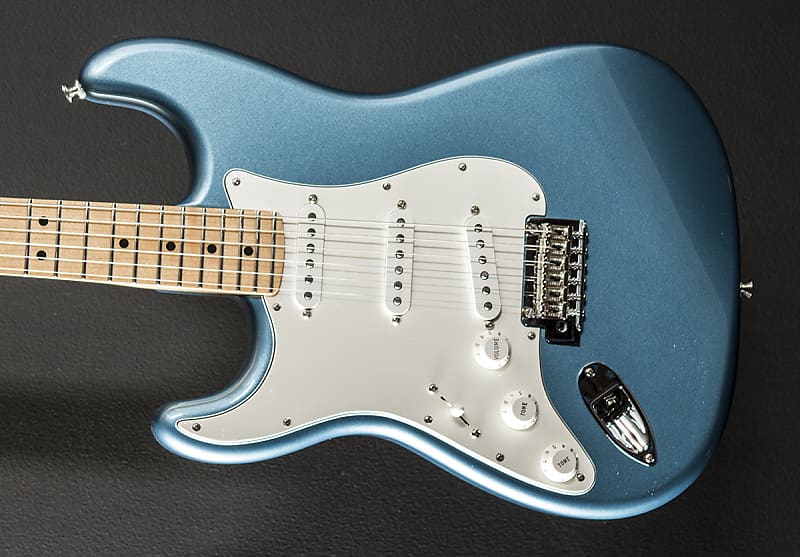 Fender Player Stratocaster Left Hand - Tidepool w/Maple | Reverb