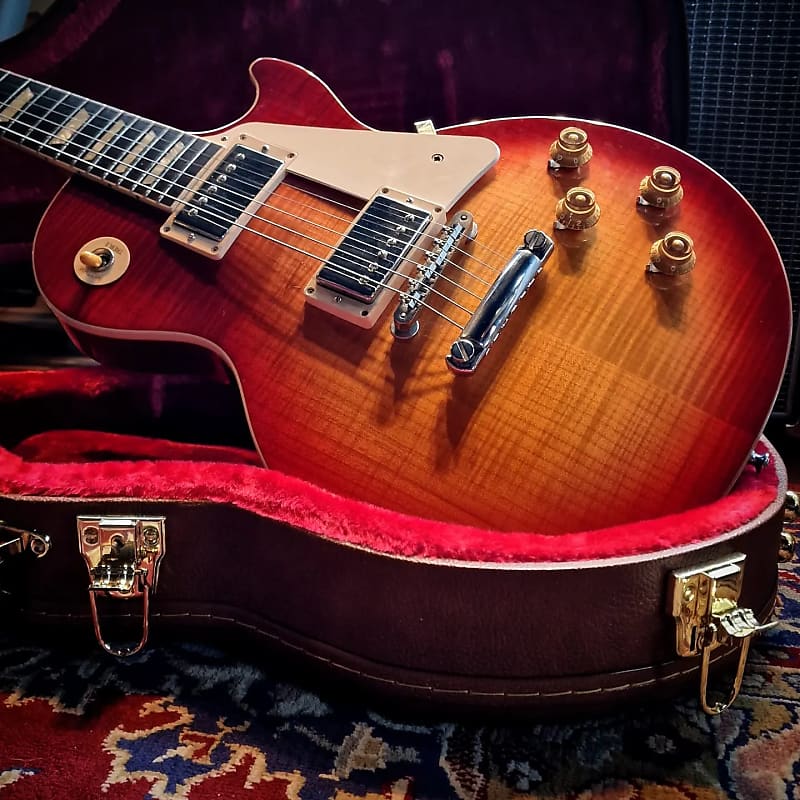 2020 Gibson USA Les Paul 50s Standard in Heritage | Reverb Canada