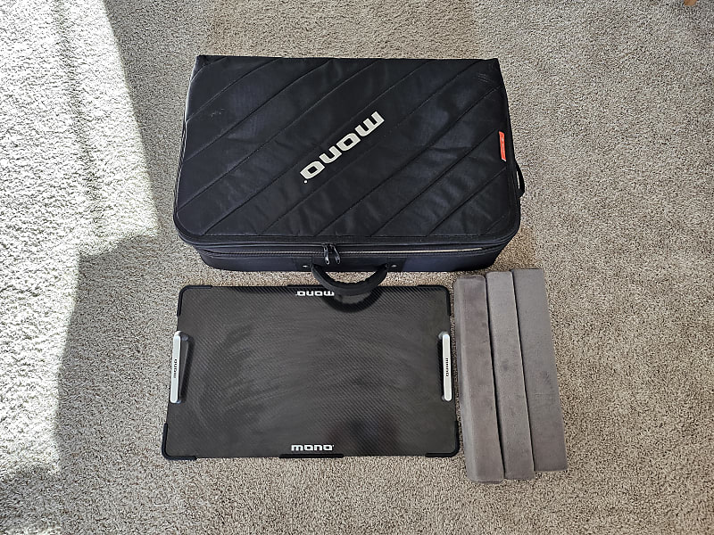 Mono Carbon Fiber Pedalboard - Medium 14×24 - Carbon fiber | Reverb