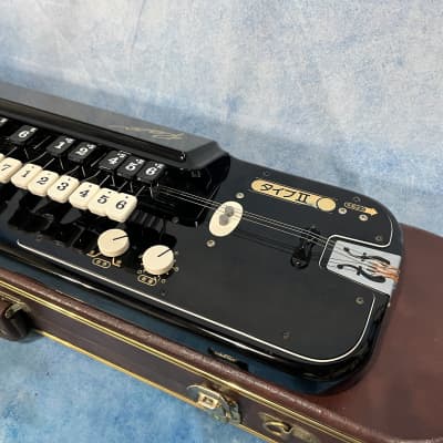 Suzuki Ran Taisho Goto Electric Japanese Harp Nagoya koto | Reverb