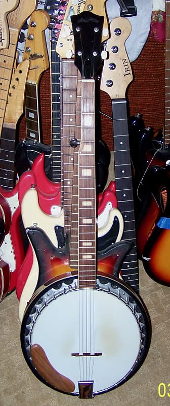 Two 1970's Banjos: One Crown 5 string & One Hondo II 4 string | Reverb