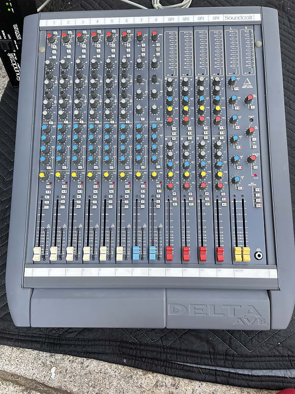 Soundcraft Series 200 Delta AVE - 8 Channel Mixer 1991 | Reverb