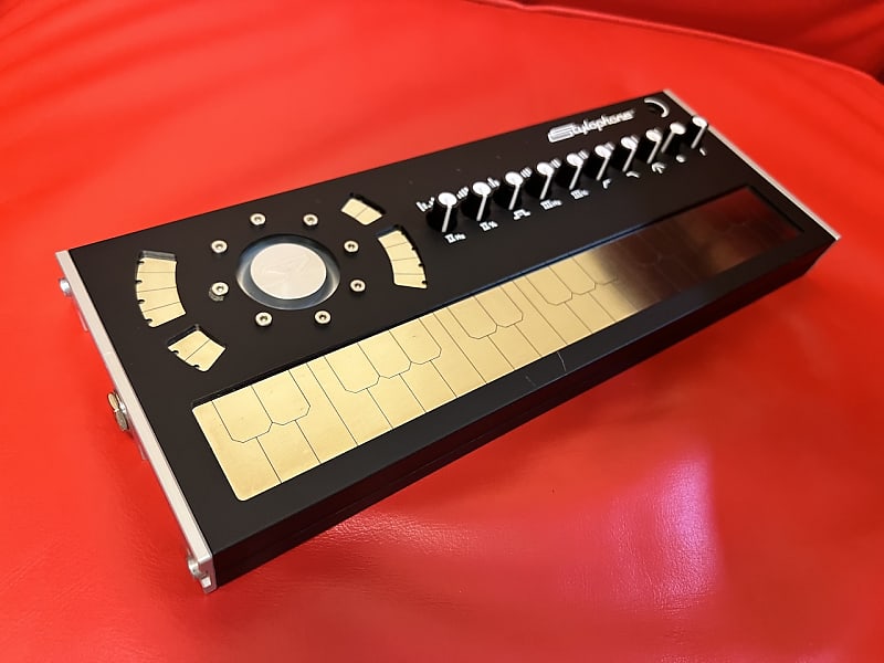 Dubreq Stylophone S2 2013 Black | Reverb