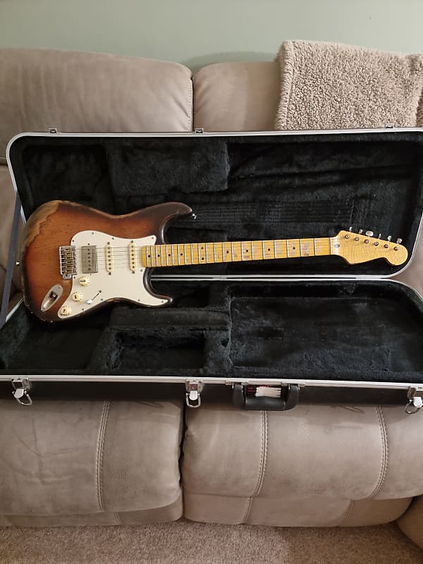 Custom Hardtail Stratocaster - Vintage Sunburst | Reverb UK