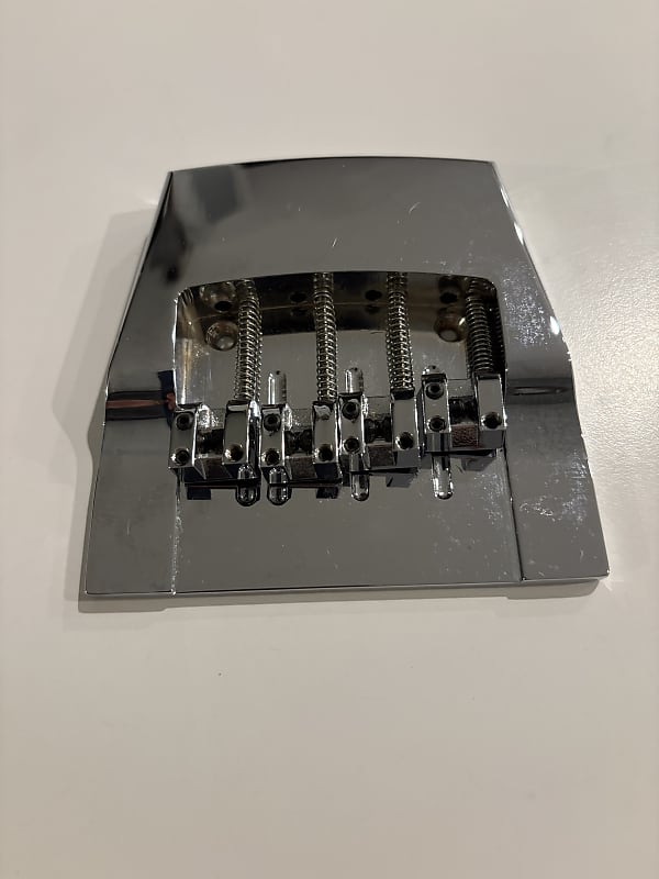 Hipshot Rickenbacker bass bridge - Chrome | Reverb
