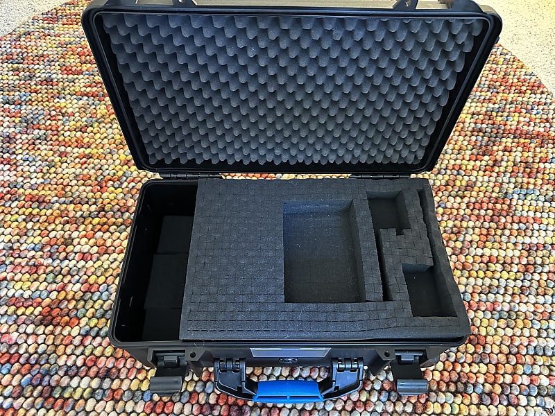 Italian Made Hard Case w/ Wheels and Handle | Reverb