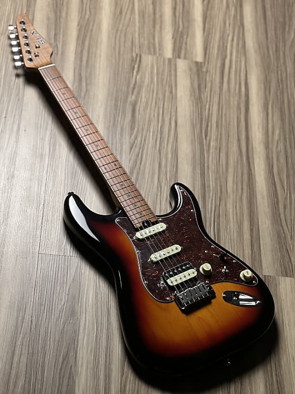 SLX Hawk Classic Lite 22 HSS in 3-Tone Sunburst | Reverb