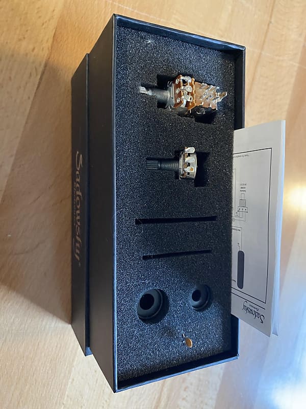 Sadowsky VTC and Preamp Parts | Reverb