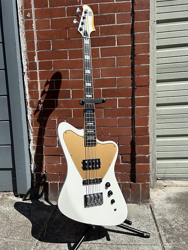 Pure Salem Cardinal Bass | Reverb