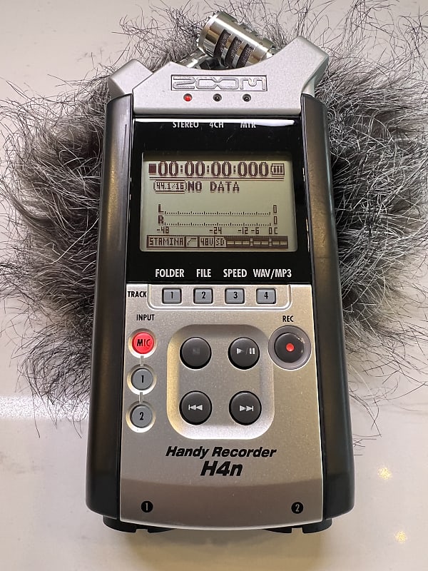 ZOOM HN4 4-CHANNEL DIGITAL AUDIO RECORDER | Reverb