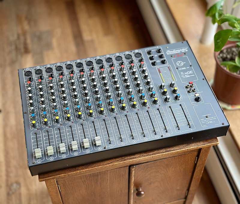 STUDIOMASTER DIAMOND 12-2 CLUB VINTAGE MIXING DESK | Reverb UK